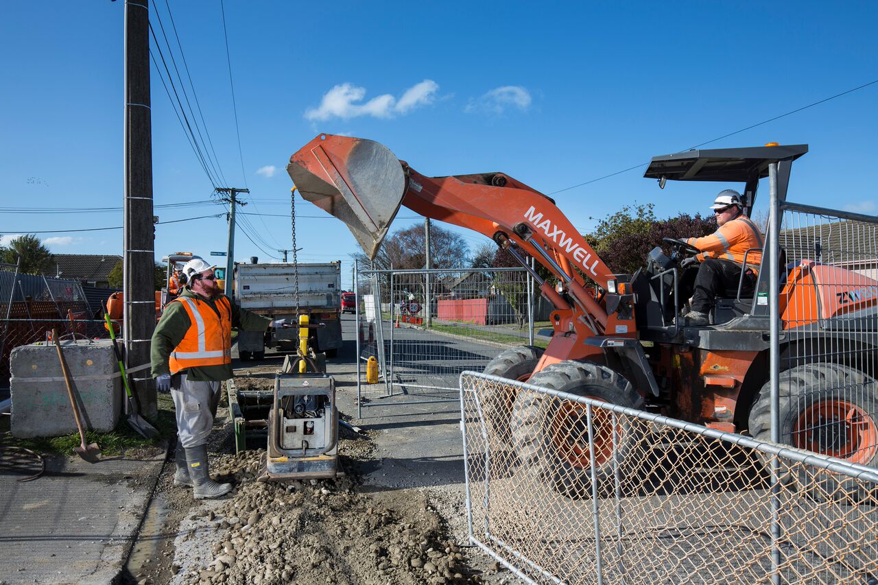 Sheet Piling And Dewatering | Maxwell Plumbing