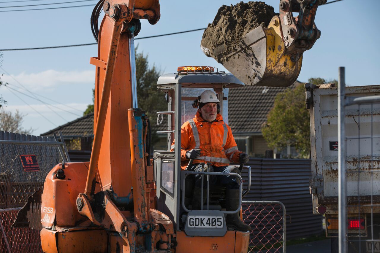 Sheet Piling And Dewatering | Maxwell Plumbing