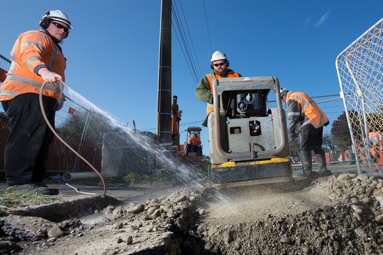 Sheet Piling And Dewatering | Maxwell Plumbing